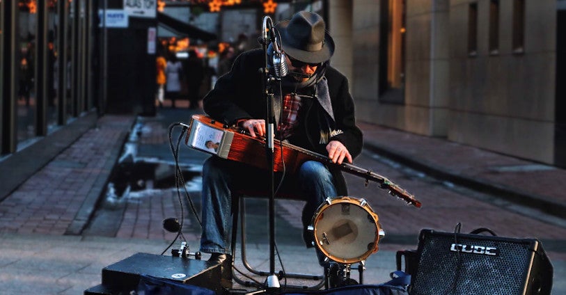 One-man band : comment jouer de plusieurs instruments en même temps